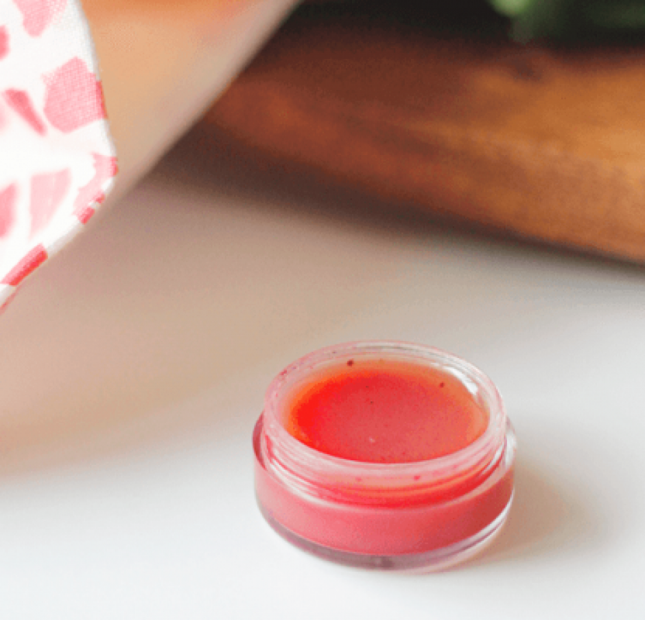 Homemade Diy Beetroot Lip Gloss