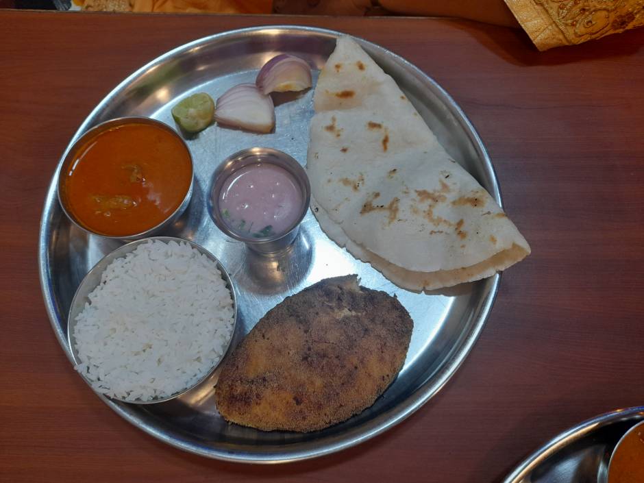 Surmai Thali