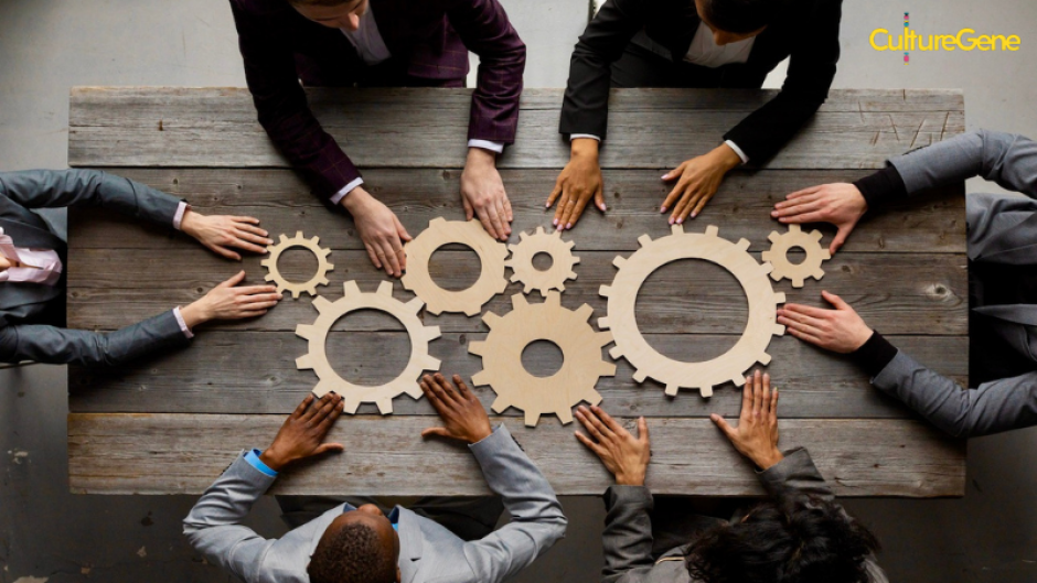 The Ultimate Guide To Managing A Hybrid Team