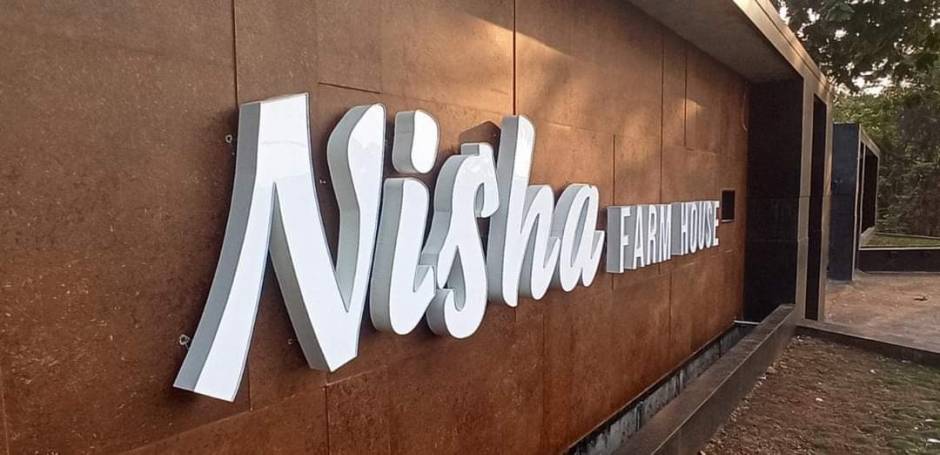 Sign board manufacturer in Noida - Urbanglow Signage