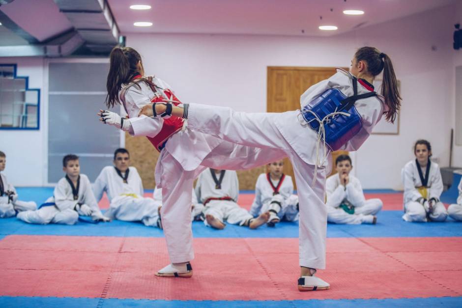 Women's White BJJ Gi - The Perfect Choice for Jiu-Jitsu