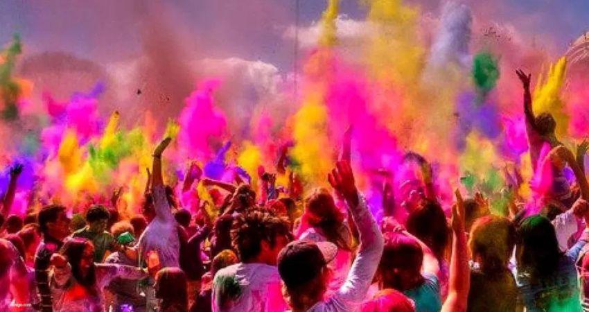 Check Out The List Of Most Colorful Festivals In The World! - Fuzia