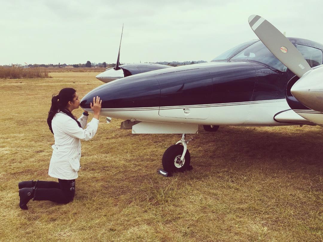 Things to know about Ayesha Aziz, India's Youngest Woman Pilot from ...